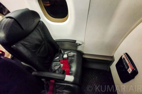 ジェイエア(JAL)エンブラエル170(E70)おすすめの座席！勝ち席はここだ！ | シテイリョウコウ